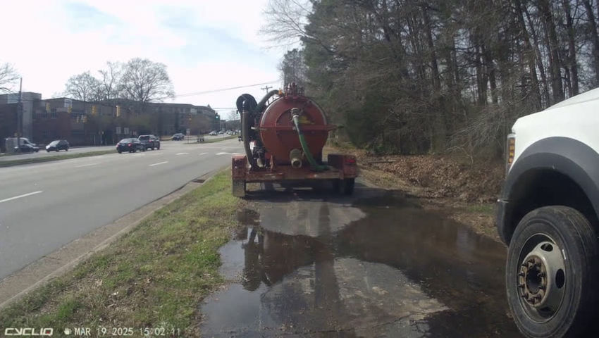 The 'safe way' home from school - urbanists.video